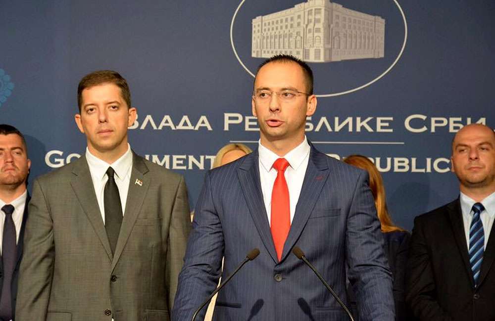 Simiq i ankohet ndërkombëtarëve për një vendim të Erden Atiqit - Gazeta ...