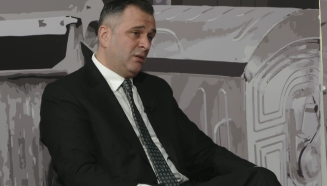 Bajqinovci thotë se prania e KFOR-it nuk është më e nevojshme: Të ... Bajqinovci thotë se prania e KFOR-it nuk është më e nevojshme: Të ...