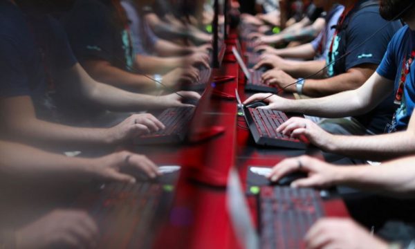 Dita Ndërkombëtare e Internetit të Sigurt – disa nga rreziqet - Gazeta ...