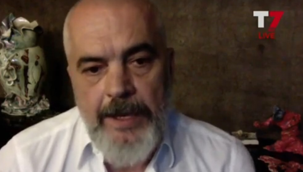 Pse u shemb teatri në kohën e pandemisë? Edi Rama flet në “Pressing ... Pse u shemb teatri në kohën e pandemisë? Edi Rama flet në “Pressing ...