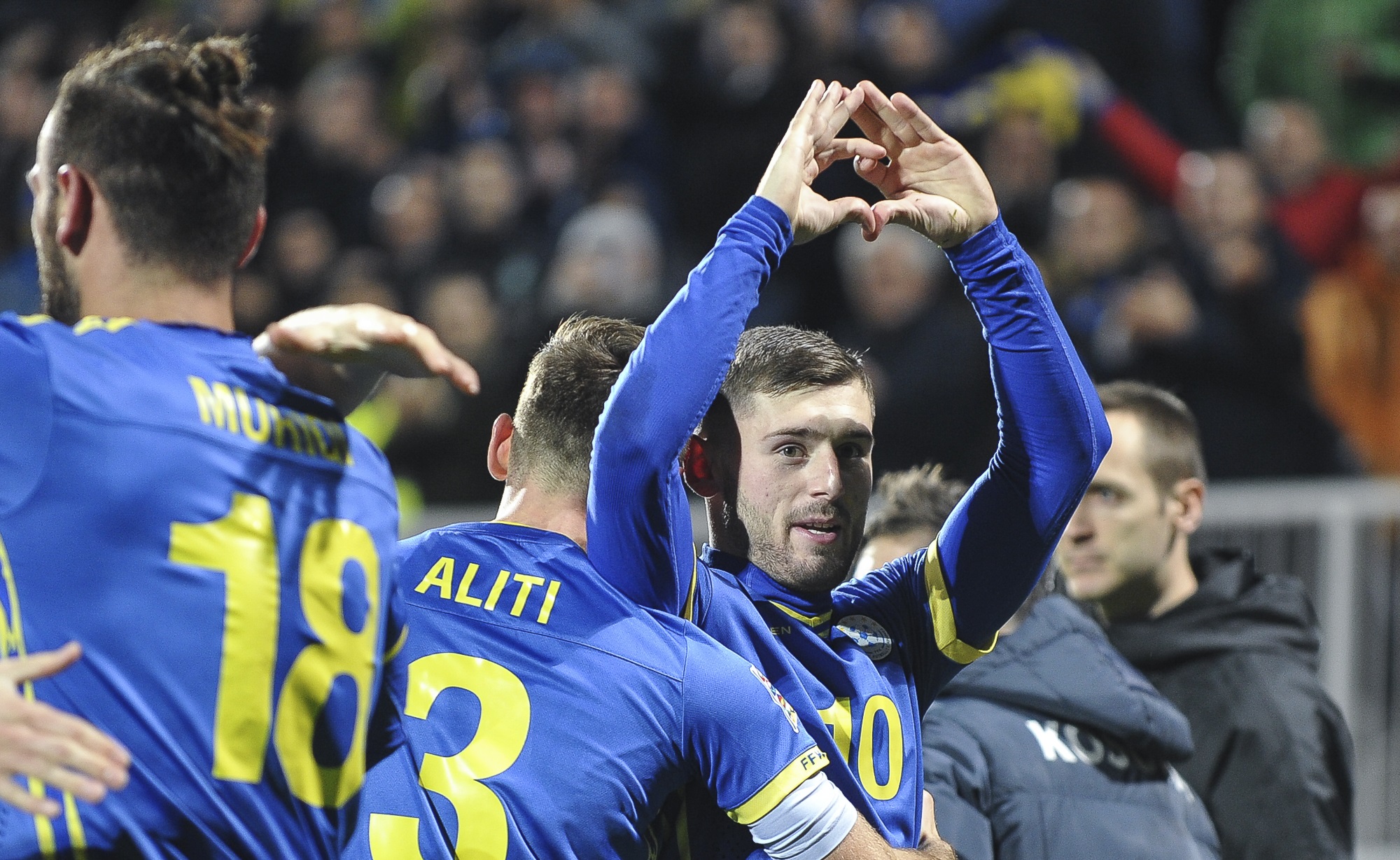 Arbër Zeneli i gatshëm për ndeshjet e marsit: Edhe një javë shihemi ...