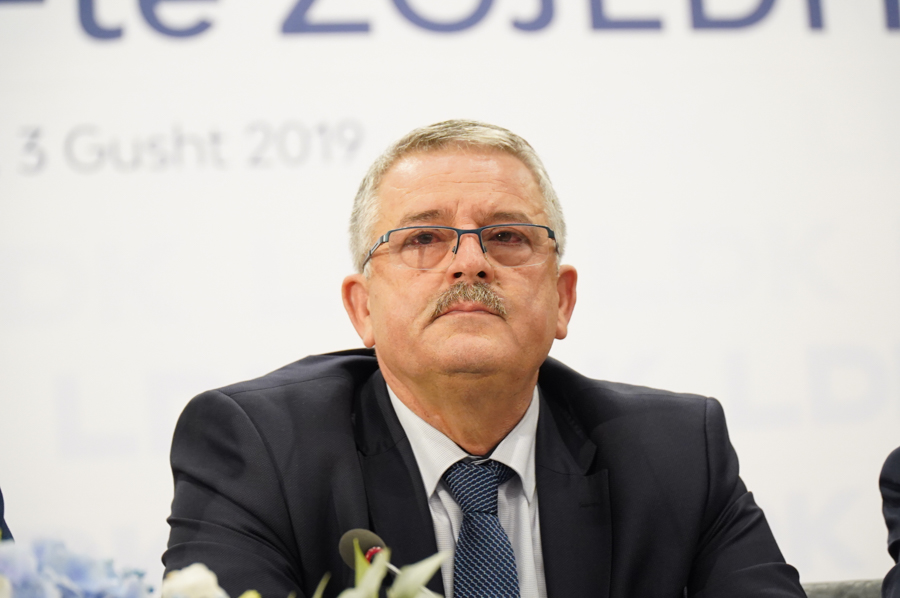 Agim Veliu e Haki Rugova s’do të jenë më nënkryetarë në LDK - Gazeta ...