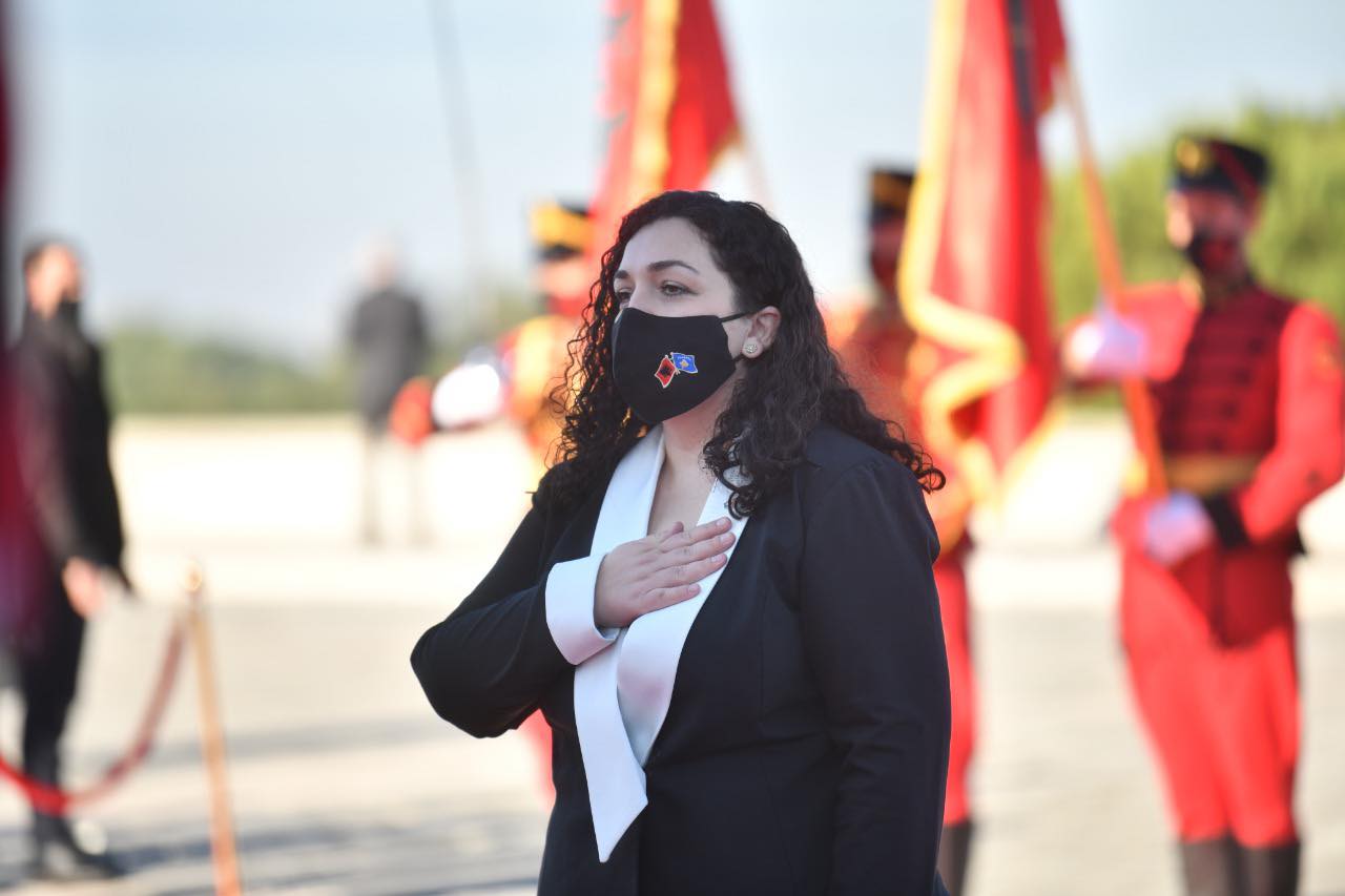 Vjosa Osmani krijon tensione për tri ditë në Shqipëri - Gazeta Express Vjosa Osmani krijon tensione për tri ditë në Shqipëri - Gazeta Express