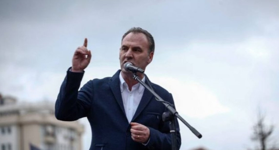 Limaj thotë se Kurti është veteran i rrejshëm, hedh dyshime për ... Limaj thotë se Kurti është veteran i rrejshëm, hedh dyshime për ...