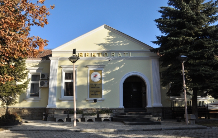 Rektori i UP’së, kandidatët flasin për T7 - Gazeta Express