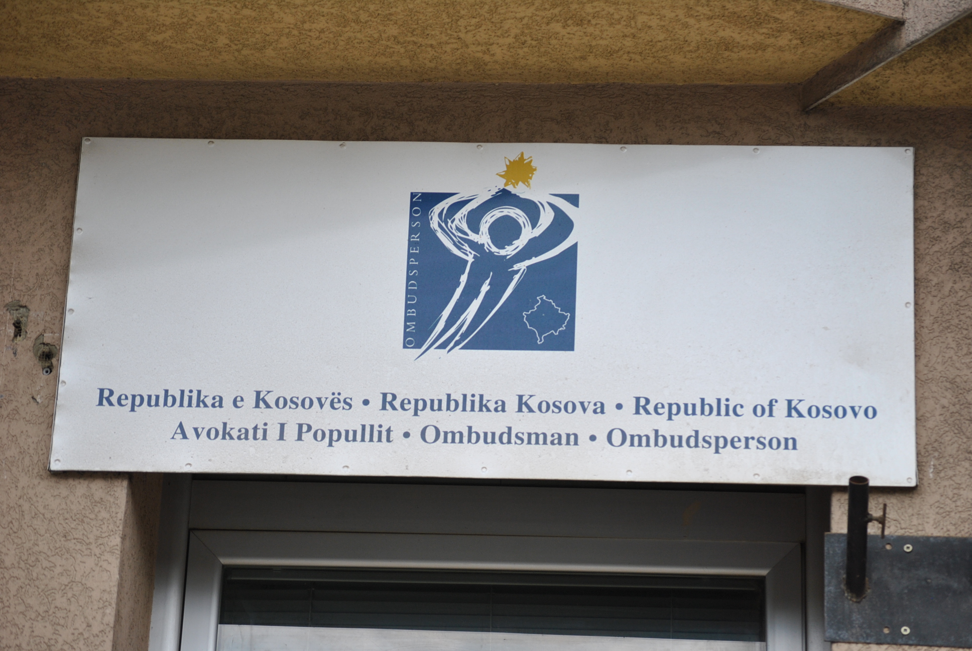 Avokati i Popullit kërkon që të trajtohen me prioritet rastet e sulmeve ... Avokati i Popullit kërkon që të trajtohen me prioritet rastet e sulmeve ...