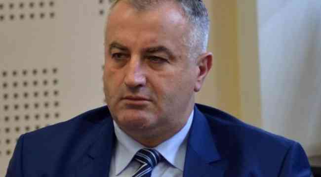 "Komandant i Dukagjinit", Rrustem Berisha i përgjigjet Gazmend ...