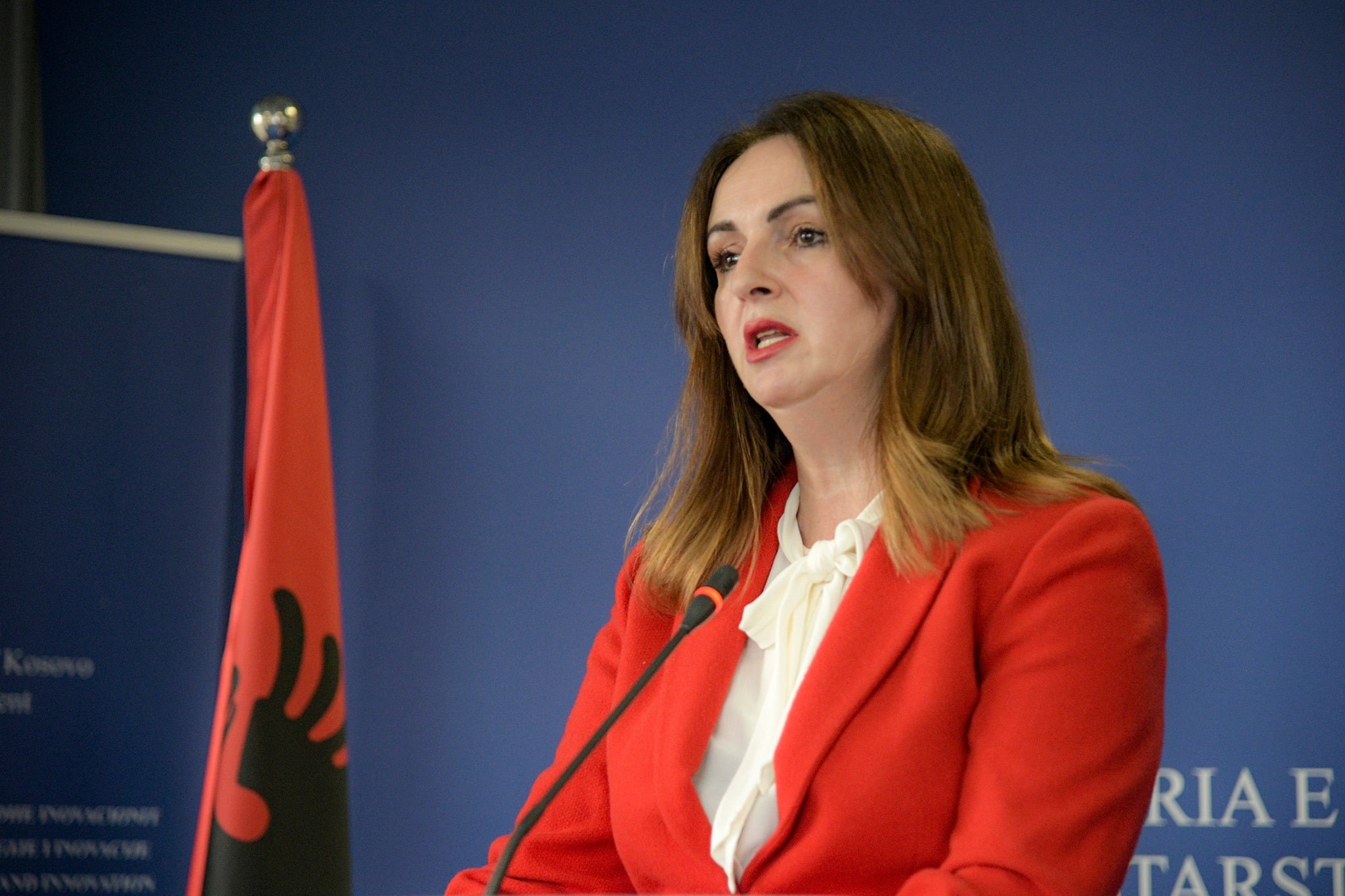 Nagavci për rastin e të moshuarës në Pejë: Ftoj mësimdhënësit e ...