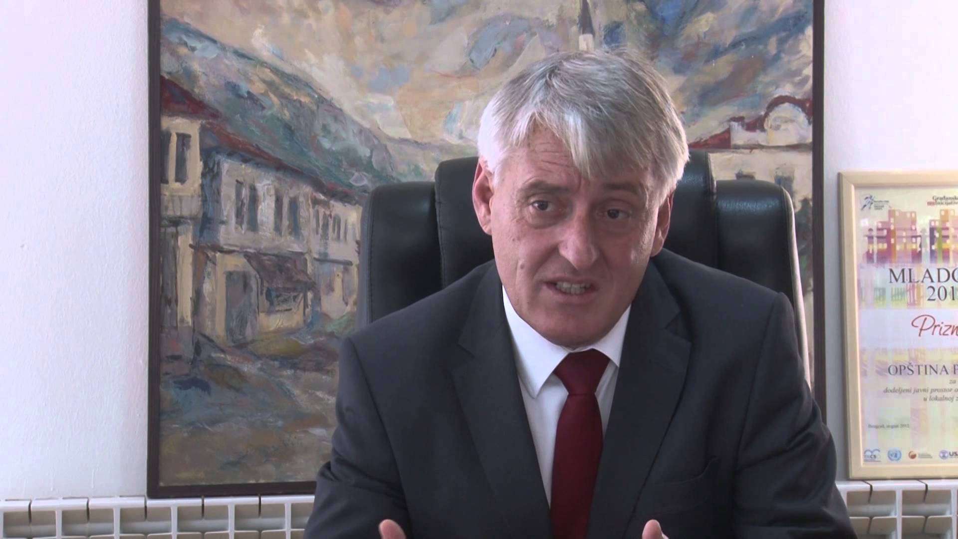 Mustafa: Vuçiqi s’ka shanse t’i fitojë zgjedhjet si i ka fituar dikur ...
