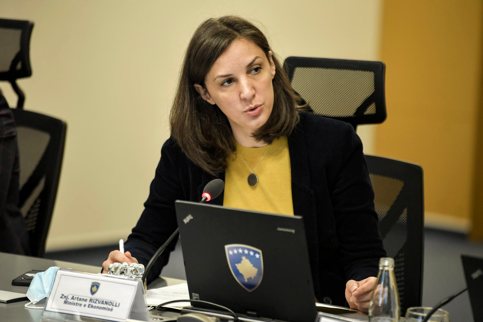 Rizvanolli e konfirmon se Qeveria i ka propozuar ZRRE'së shtrenjtimin e ...