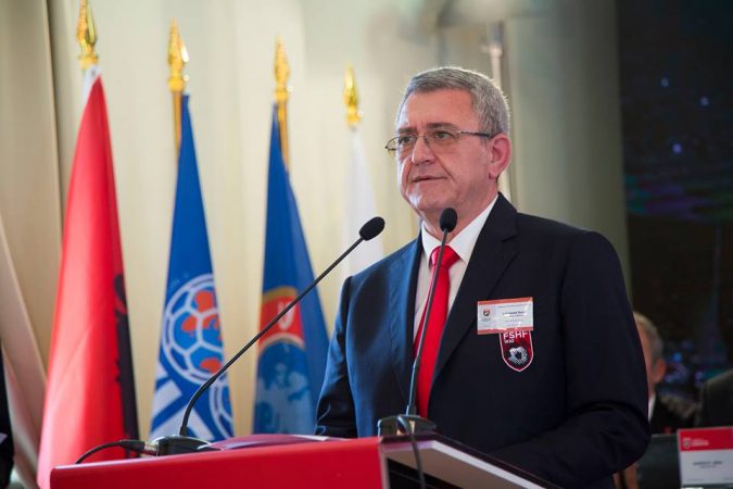 Duka reagon me një telegram ngushëllimi pas vdekjes së futbollistit të ... Duka reagon me një telegram ngushëllimi pas vdekjes së futbollistit të ...