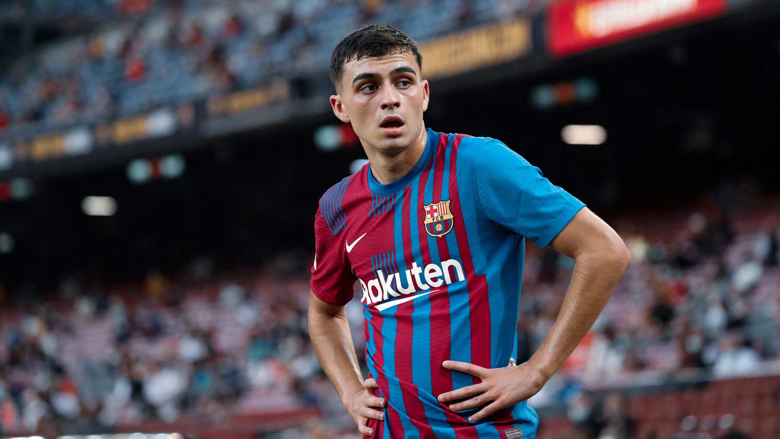 Gazeta spanjolle e zbulon se si dështoi transferimi i Pedrit te Interi ...