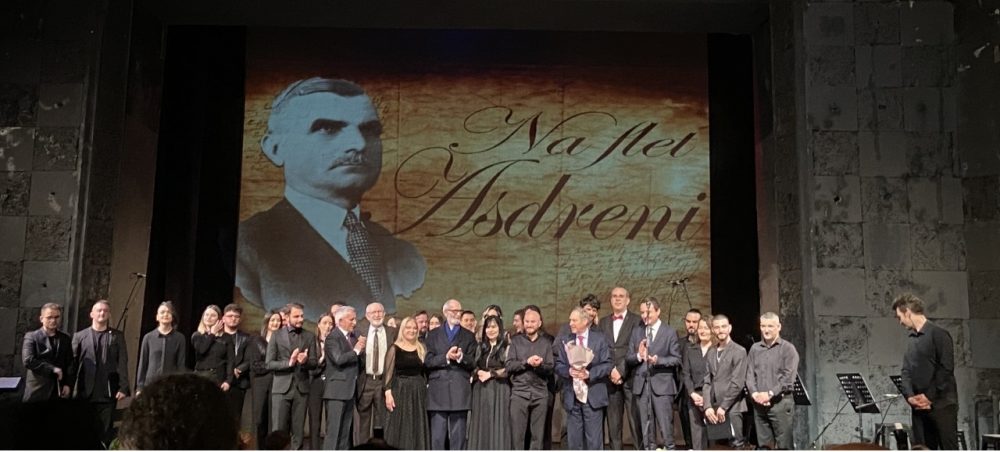 Na flet Asdreni - Gazeta Express