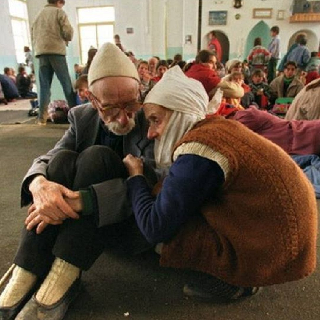 Fotografi prekëse nga lufta e Kosovës - Gazeta Express