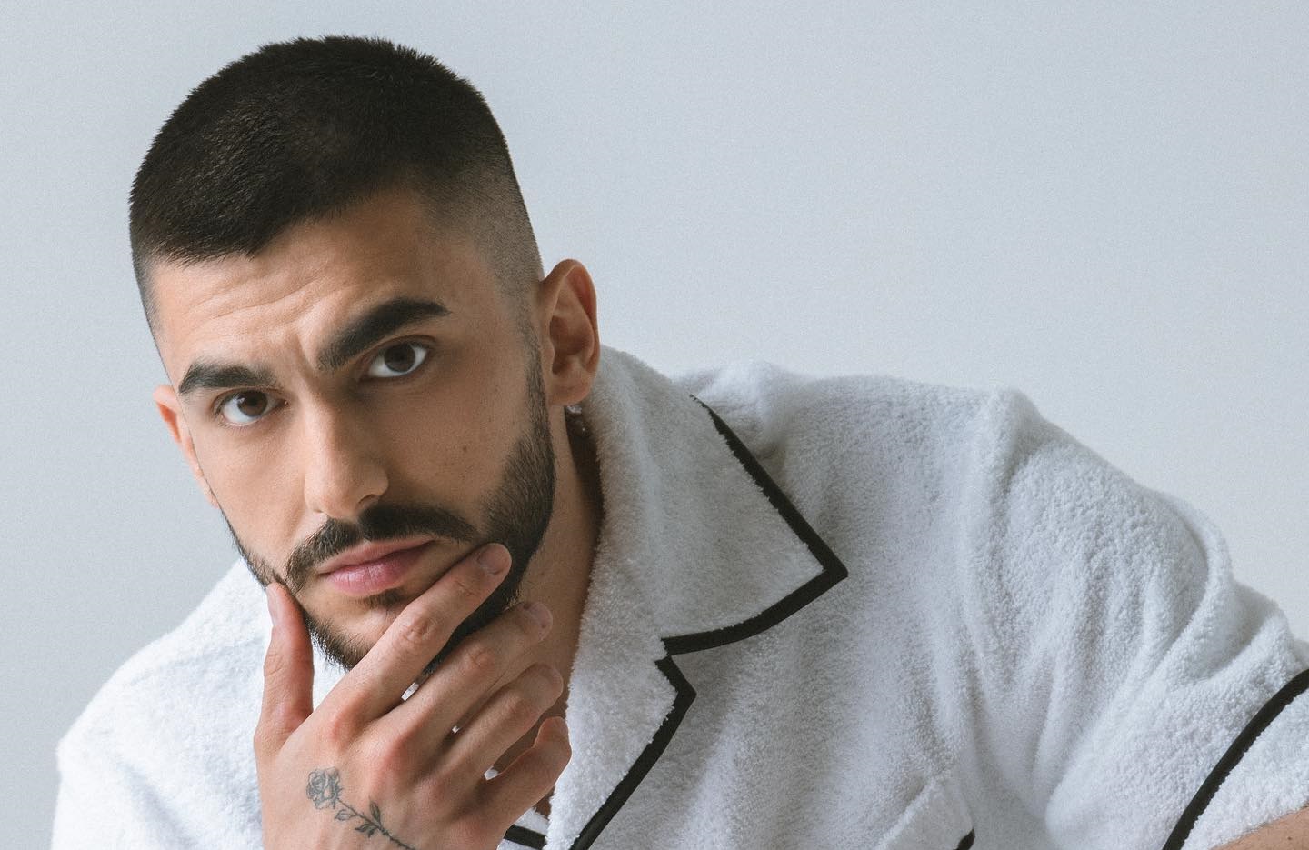 Butrint Imeri në shoqërinë e një bukuroshe – a është e dashura e tij ...