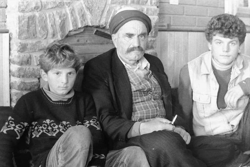 Foto e rrallë e Shaban Jasharit - Gazeta Express