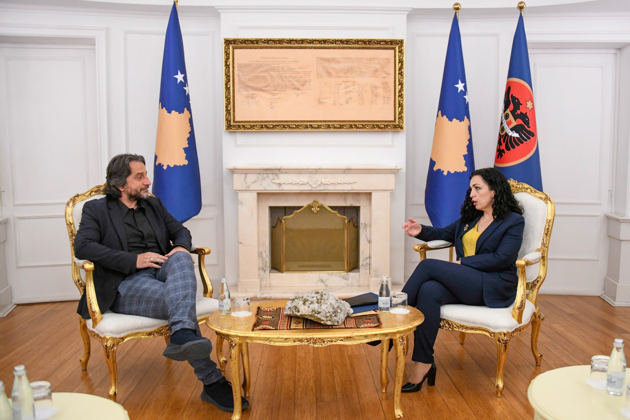 Presidentja Osmani dhe Rama diskutuan për ndërtimin e një Bibloteke ...