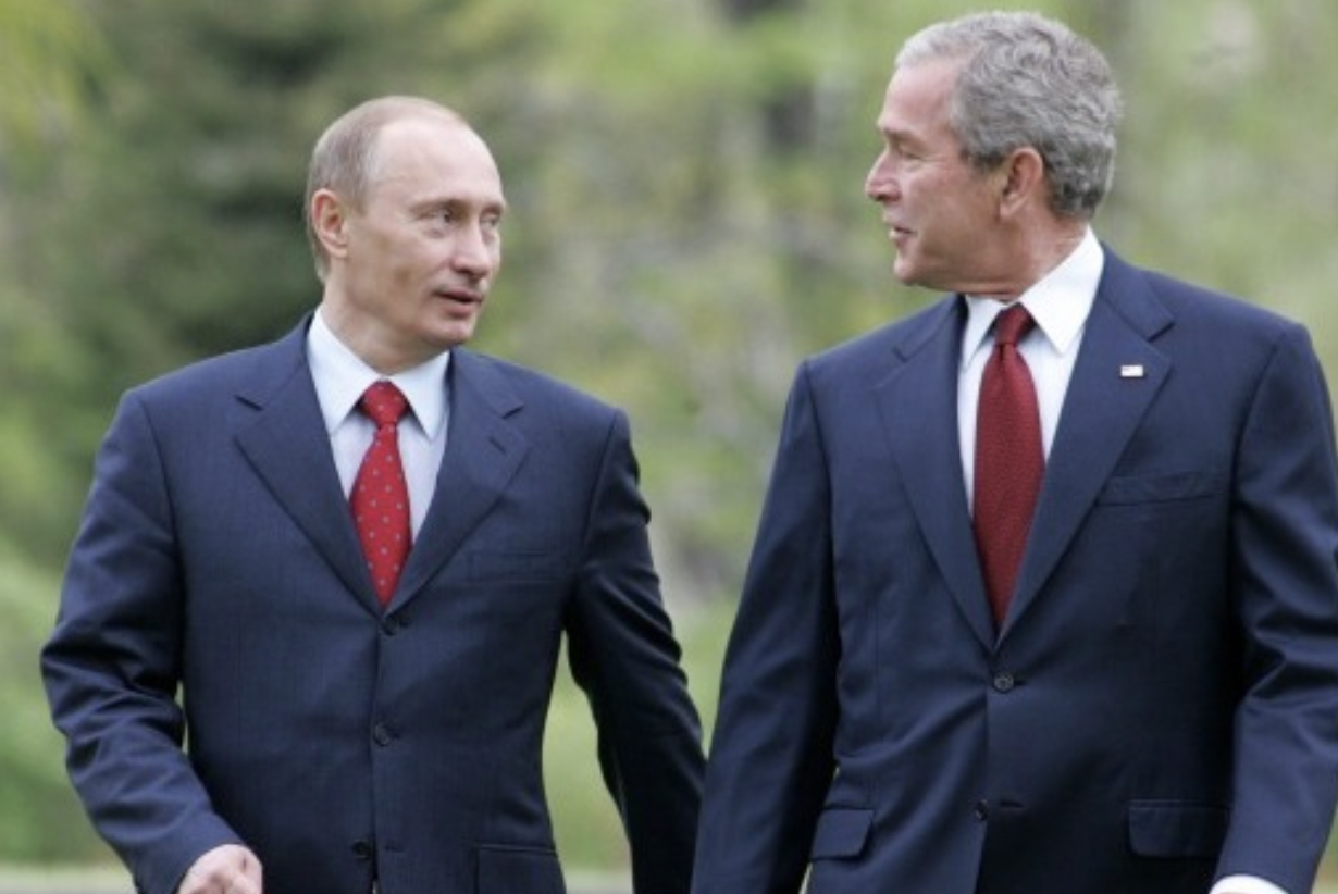 Nga arkivat: Kur Putini i thoshte Bushit: “Çfarë? George, Ukraina as ...
