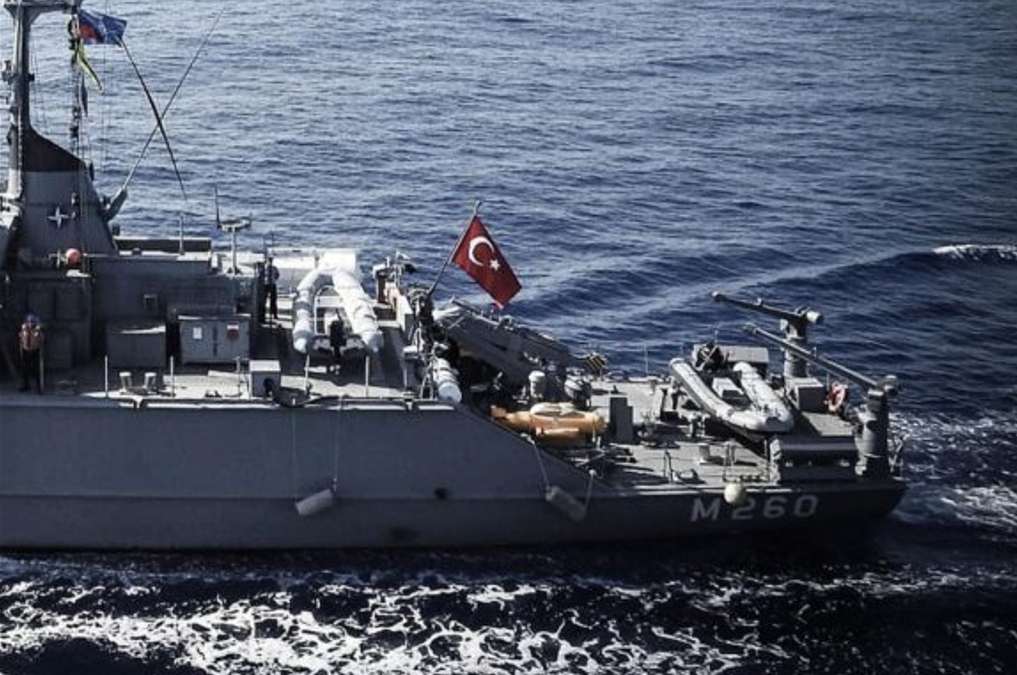 NATO mbush Mesdheun me anije dhe nëndetëse, bën bashkë dhe Greqinë me ... NATO mbush Mesdheun me anije dhe nëndetëse, bën bashkë dhe Greqinë me ...