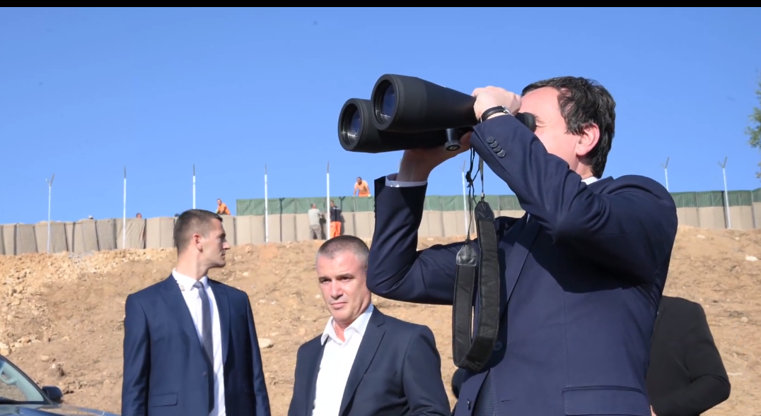 Kurti vrojton me dylbi speciale diçka kah ana serbe - Gazeta Express