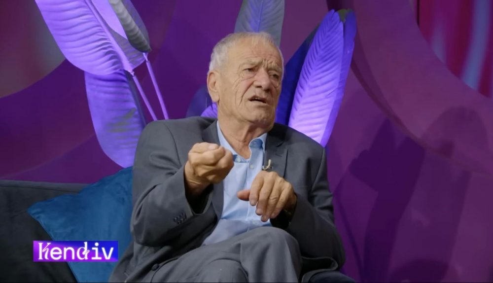 “S’kish bukë me hangër”, Daut Demaku rrëfen traumën e madhe të ... “S’kish bukë me hangër”, Daut Demaku rrëfen traumën e madhe të ...