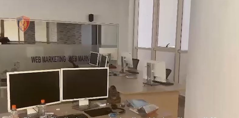 “Last Call 2”/ Mashtrime në “Call Center”, arrestohet adiministratori ...