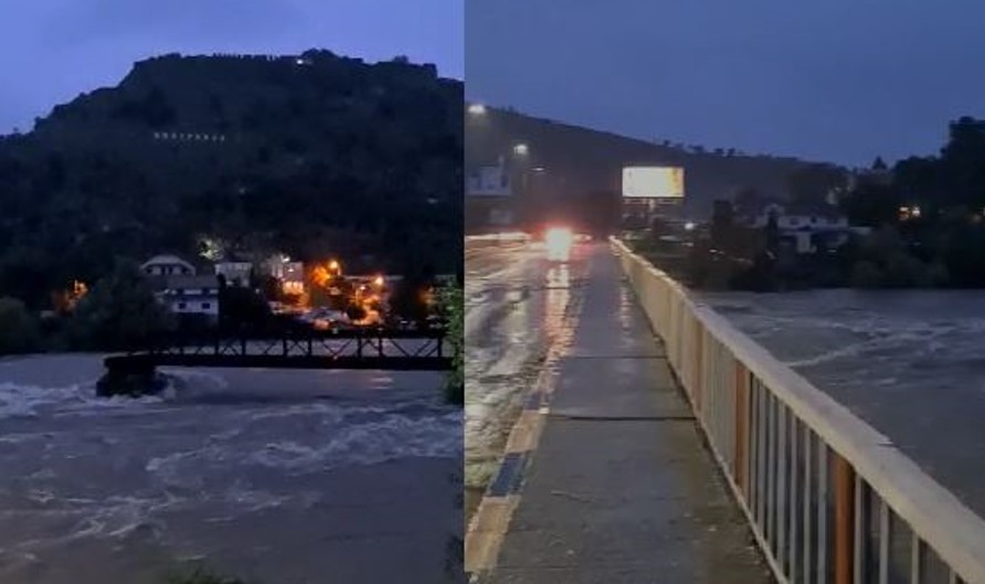 Rëndohet situata nga moti i keq në Shkodër, ndalohet qarkullimi në Urën ... Rëndohet situata nga moti i keq në Shkodër, ndalohet qarkullimi në Urën ...