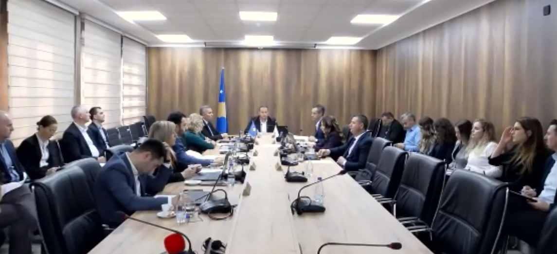 KGJK miraton listën me shërbime esenciale: Do të zbatohet deri më 8 ...