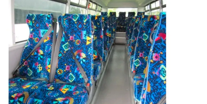 A e dini pse ulëset e autobusëve kanë dizajn të çuditshëm? - Gazeta Express