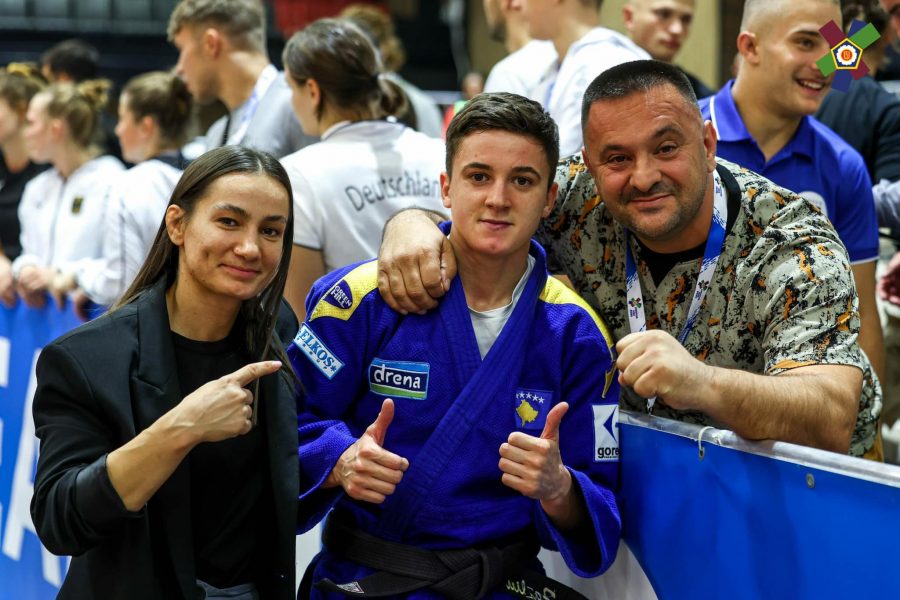 Laura Fazliut i refuzohet shtetësia shqiptare, Kuka: I mjer ai që s'e ...