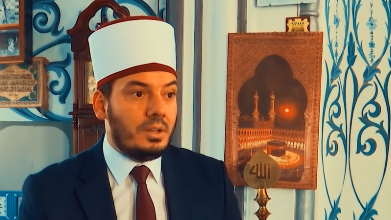 "Është e ndalushme me ushtru dhunë": Çka deklaronte dikur hoxhë Mjekiqi ...