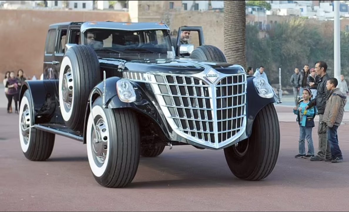 “Sheiku i Ylberit” dhe koleksioni i rrallë i makinave që nis me ...