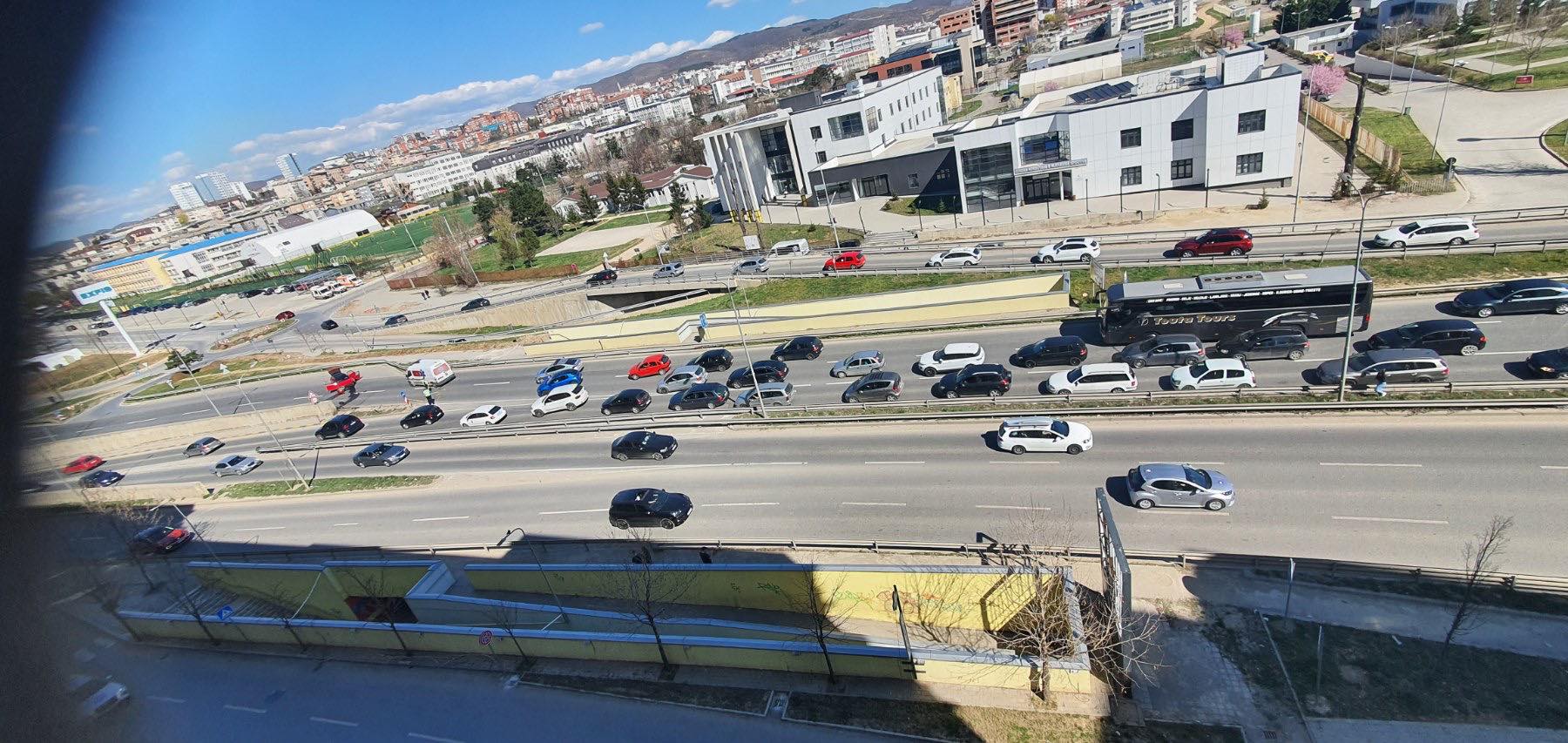 Aksident Te Rrethi Në Prishtinë Gazeta Express