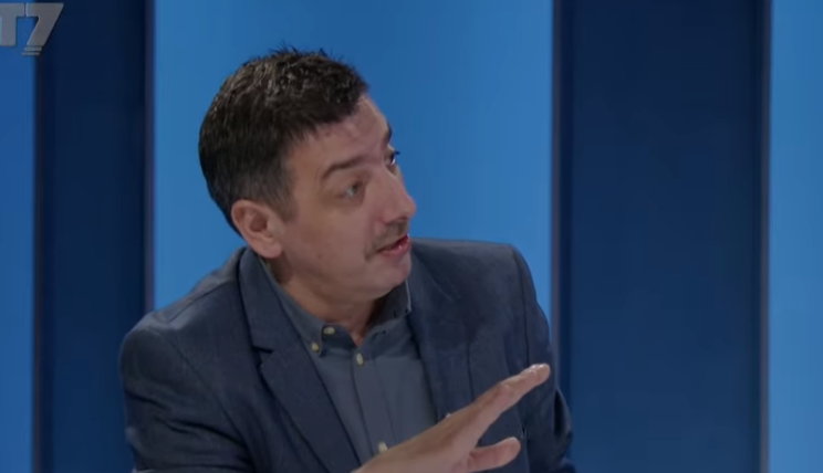 Valon Syla: Avdullah Hoti, një lider që e mshelë partinë si “zadrugën ...