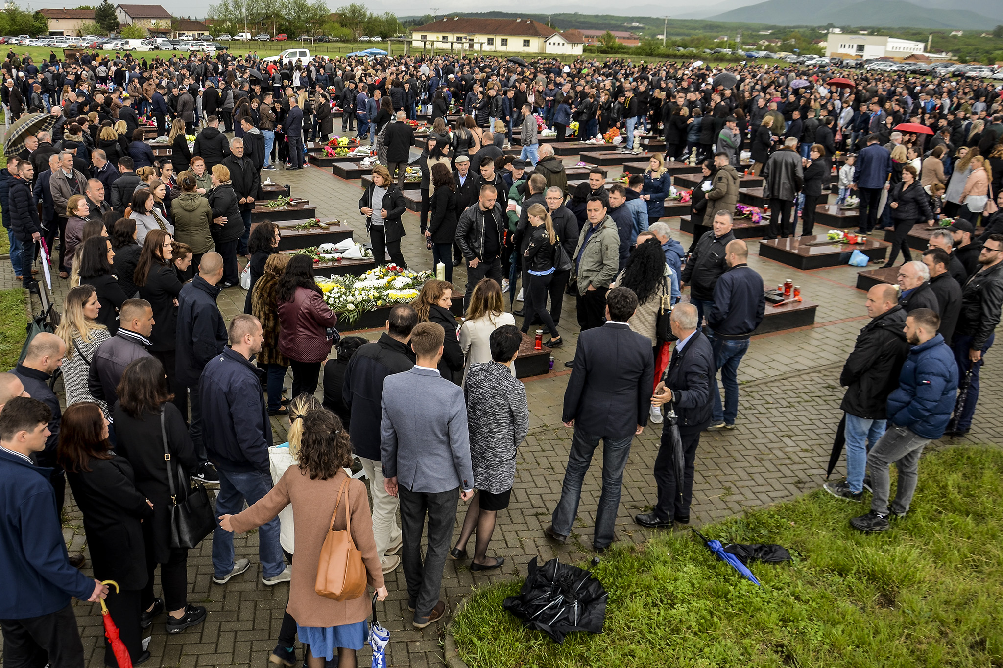 Rrëfimi i dëshmitarit të masakrës së Mejës: Pasi i kanë vra, kanë tentu ... Rrëfimi i dëshmitarit të masakrës së Mejës: Pasi i kanë vra, kanë tentu ...