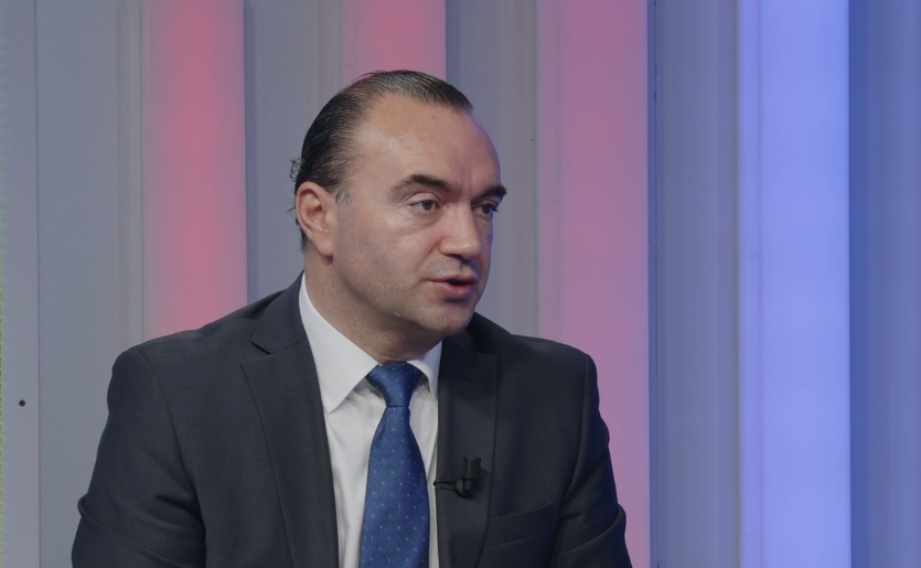 Rafuna e kritikon Qeverinë për mungesë dialogu me sektorin privat ... Rafuna e kritikon Qeverinë për mungesë dialogu me sektorin privat ...