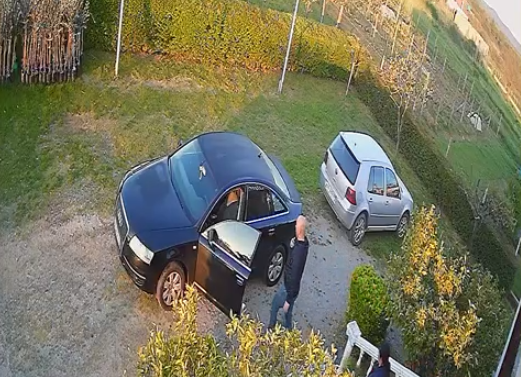 Atentati ndaj kreut të PD-së në Vaun e Dejës, dalin pamjet, momenti kur ... Atentati ndaj kreut të PD-së në Vaun e Dejës, dalin pamjet, momenti kur ...