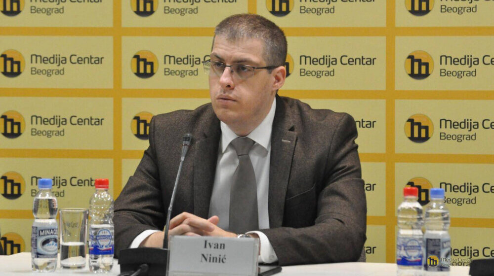 Avokati Niniq: Zgjedhjet në veri janë mundësi për serbët që të çlirohen ... Avokati Niniq: Zgjedhjet në veri janë mundësi për serbët që të çlirohen ...