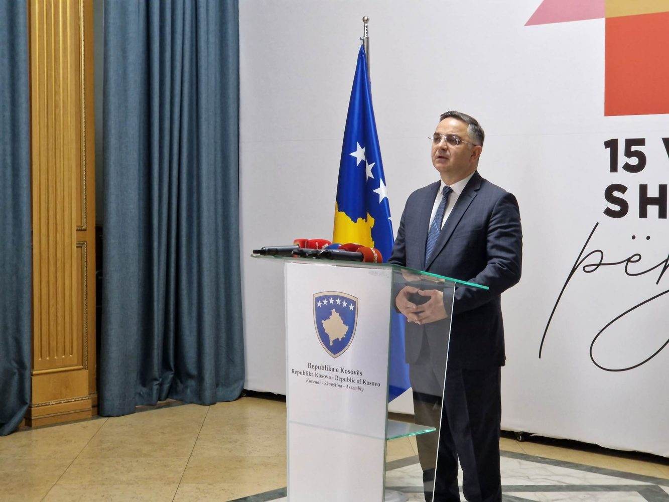 AAK do që të rishikohet buxheti për 2023, kërkon të ftohet Hekuran ... AAK do që të rishikohet buxheti për 2023, kërkon të ftohet Hekuran ...