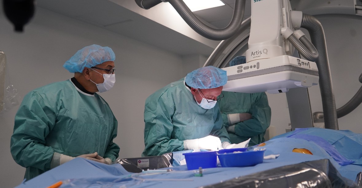 E reja shpëton nga zhurma pulsuese në vesh. Spitali Amerikan, i dyti në ...