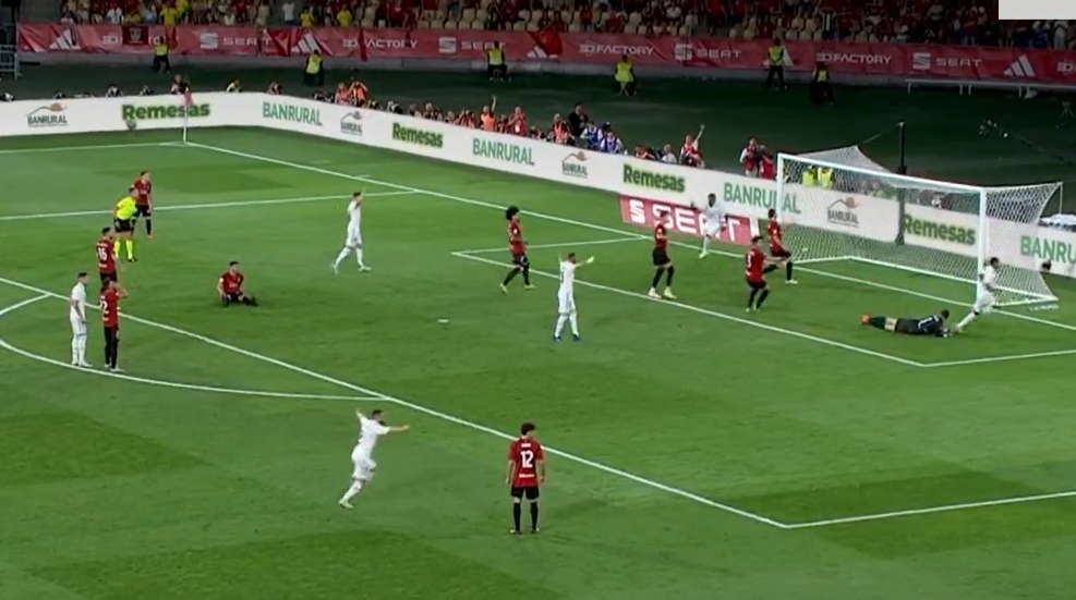 Real Madridi e rikthen epërsinë në finale, shënon sërish Rodrygo ... Real Madridi e rikthen epërsinë në finale, shënon sërish Rodrygo ...