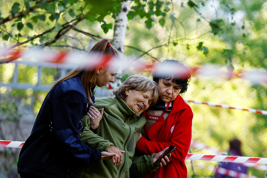 Sulmet ajrore në Kyiv, humbin jetën 2 gra dhe një vajzë 9-vjeçare. Disa ...