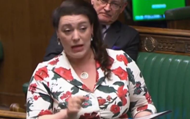 Kearns ngre alarmin: Serbia po çon armë në kishat e Kosovës me ...