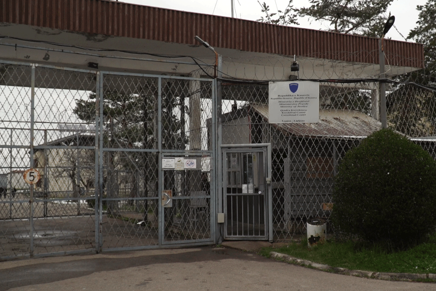 Të rinjtë në Lipjan mes pendesës përgatiten për jetën pas burgut ...