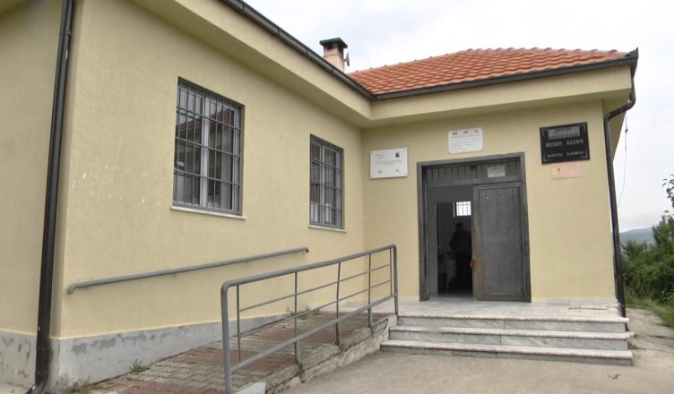 Helmimi nga uji në Gjoricë, tetë raste të reja, banorët: Ka ndodhur ...