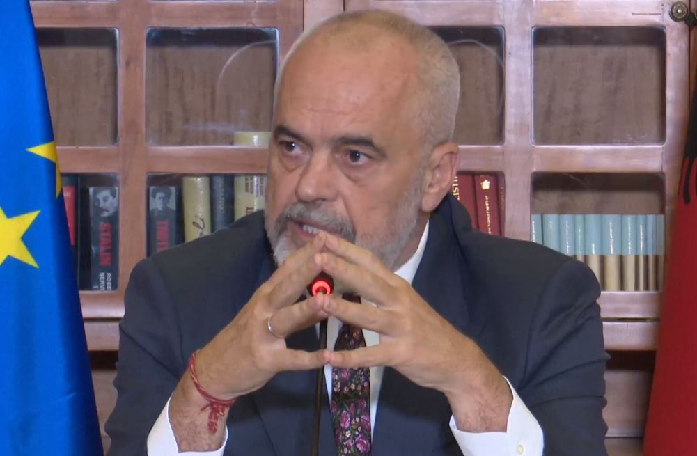 Edi Rama pas arrestimit të tre policëve të Kosovës: Po e presim KFOR-in ...