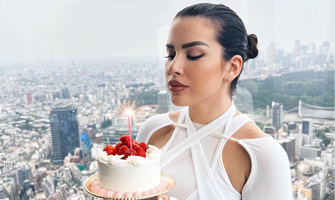 Elita Rudi sot festoi ditëlindjen, kaq vite mbushi - Gazeta Express