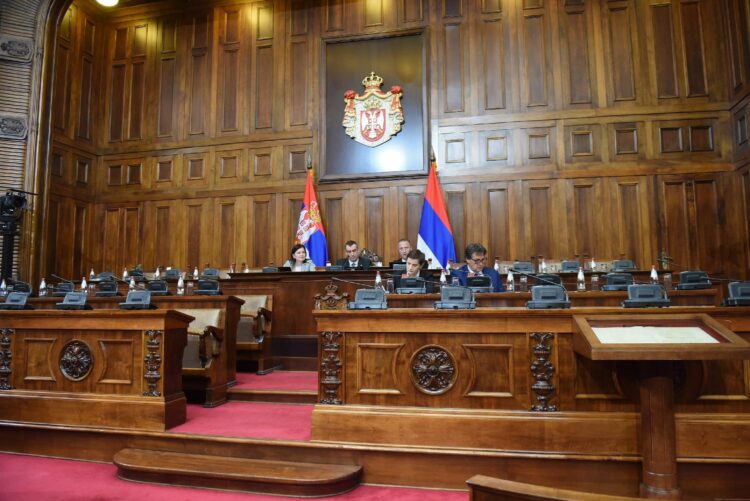 Ministri serb i mbrojtjes tregon se ku është vendbanimi i kryetarit të ... Ministri serb i mbrojtjes tregon se ku është vendbanimi i kryetarit të ...