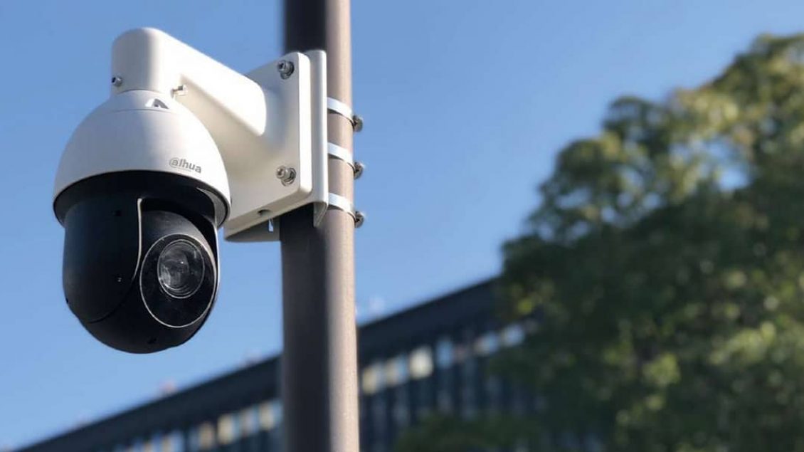 Vidhet kamera e vëzhgimit në zonën kufitare në Kaboja - Gazeta Express