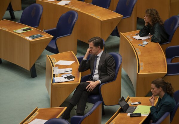 Bie qeveria holandeze, shkak mosmarrëveshjet për politikat e azilit ... Bie qeveria holandeze, shkak mosmarrëveshjet për politikat e azilit ...